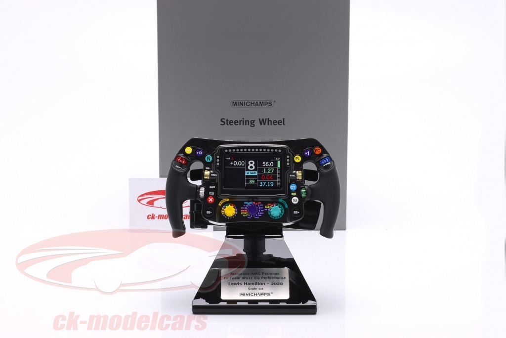 Minichamps 1:2 L. Hamilton Mercedes-AMG F1 W11 #44 Formula 1 World ...