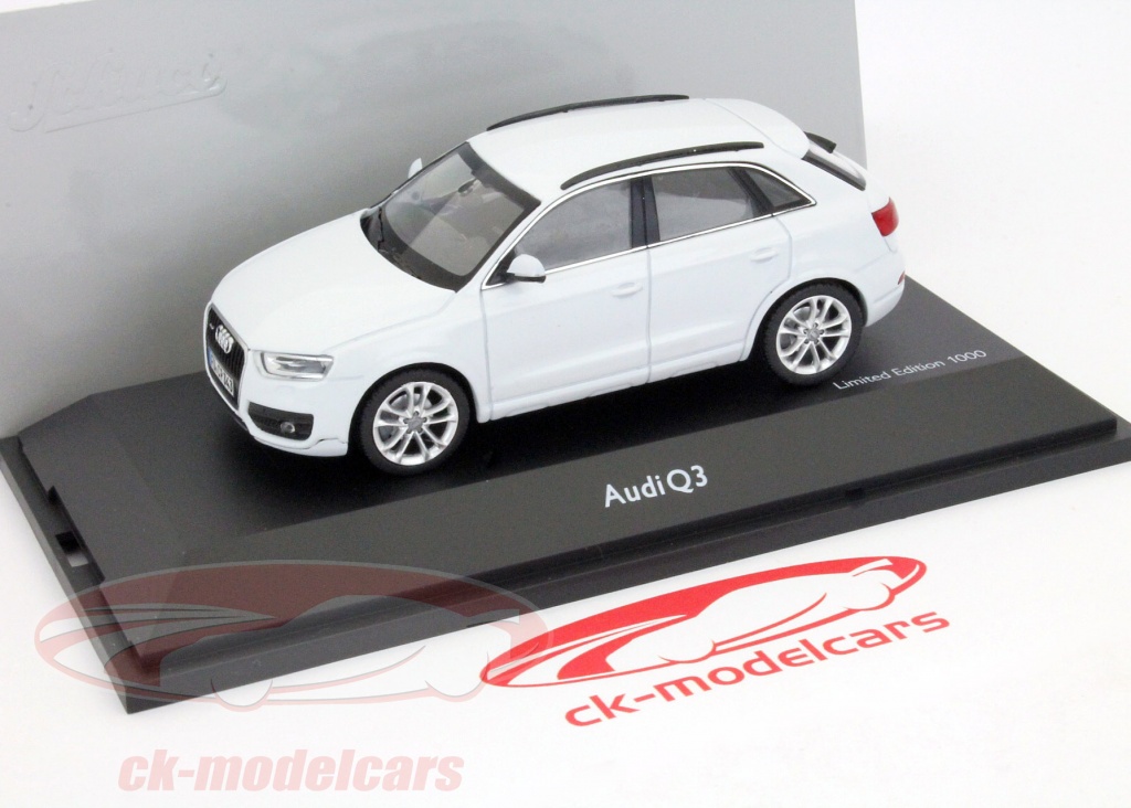Schuco 1:43 Audi Q3 glacier white 450749100 model car 450749100 4007864074914